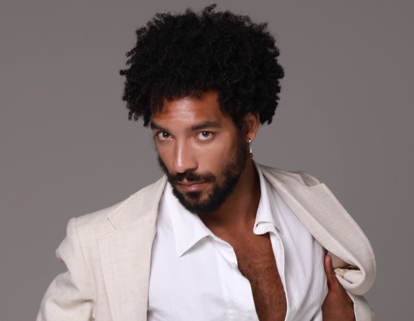 Wallace Mendes fala de papel em â€œA HeranÃ§aâ€ , bastidores da peÃ§a e ...